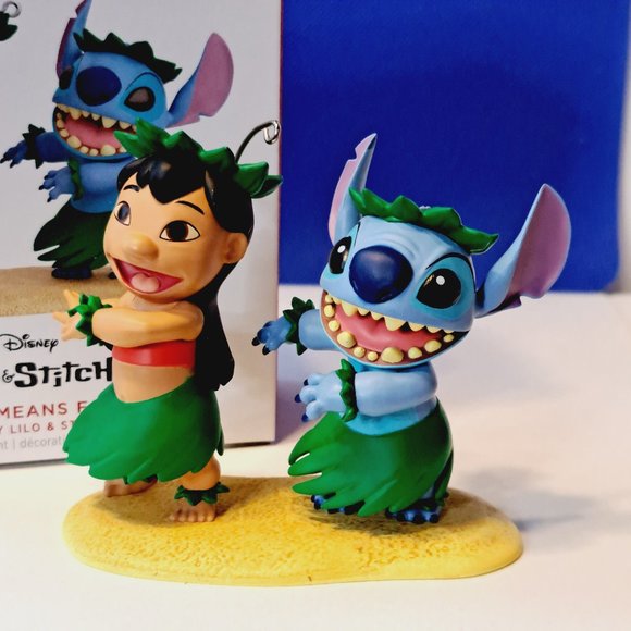 Hallmark | Holiday | 223 Ohana Means Family Disney Lilo Stitch Hallmark ...